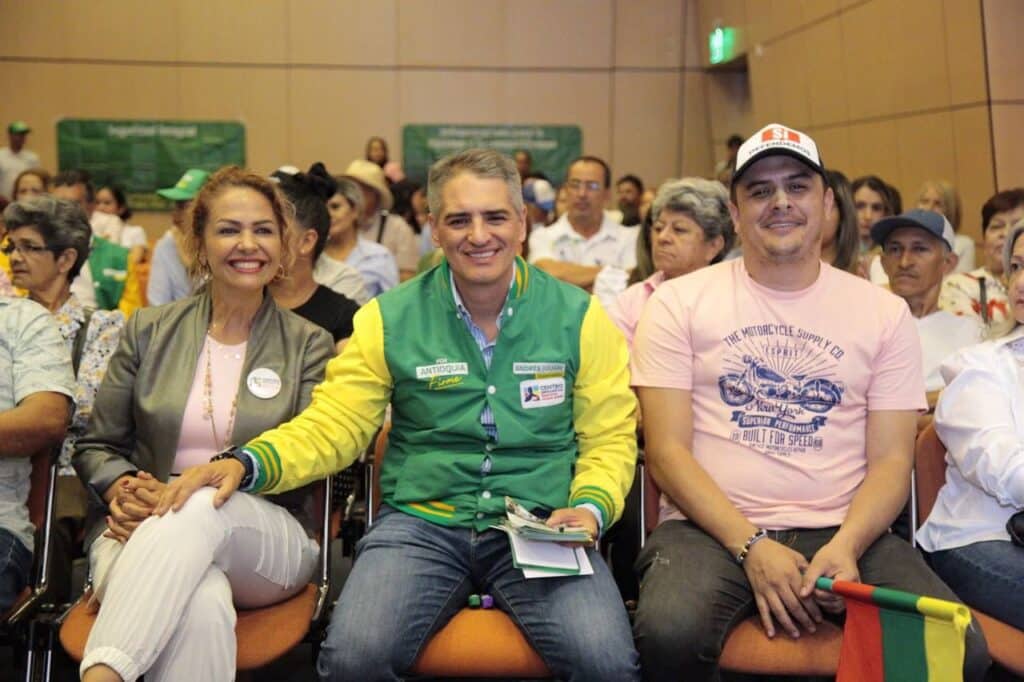 Andrés Julián Rendón termina construcción de su programa de gobierno