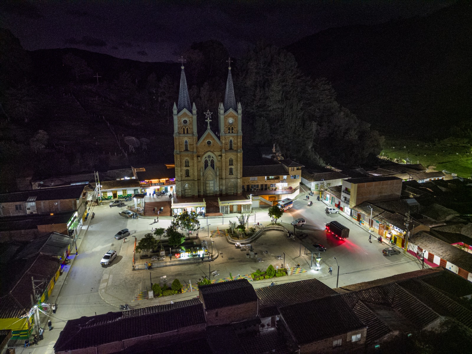 ¡Belmira brilla con Antioquia LED!