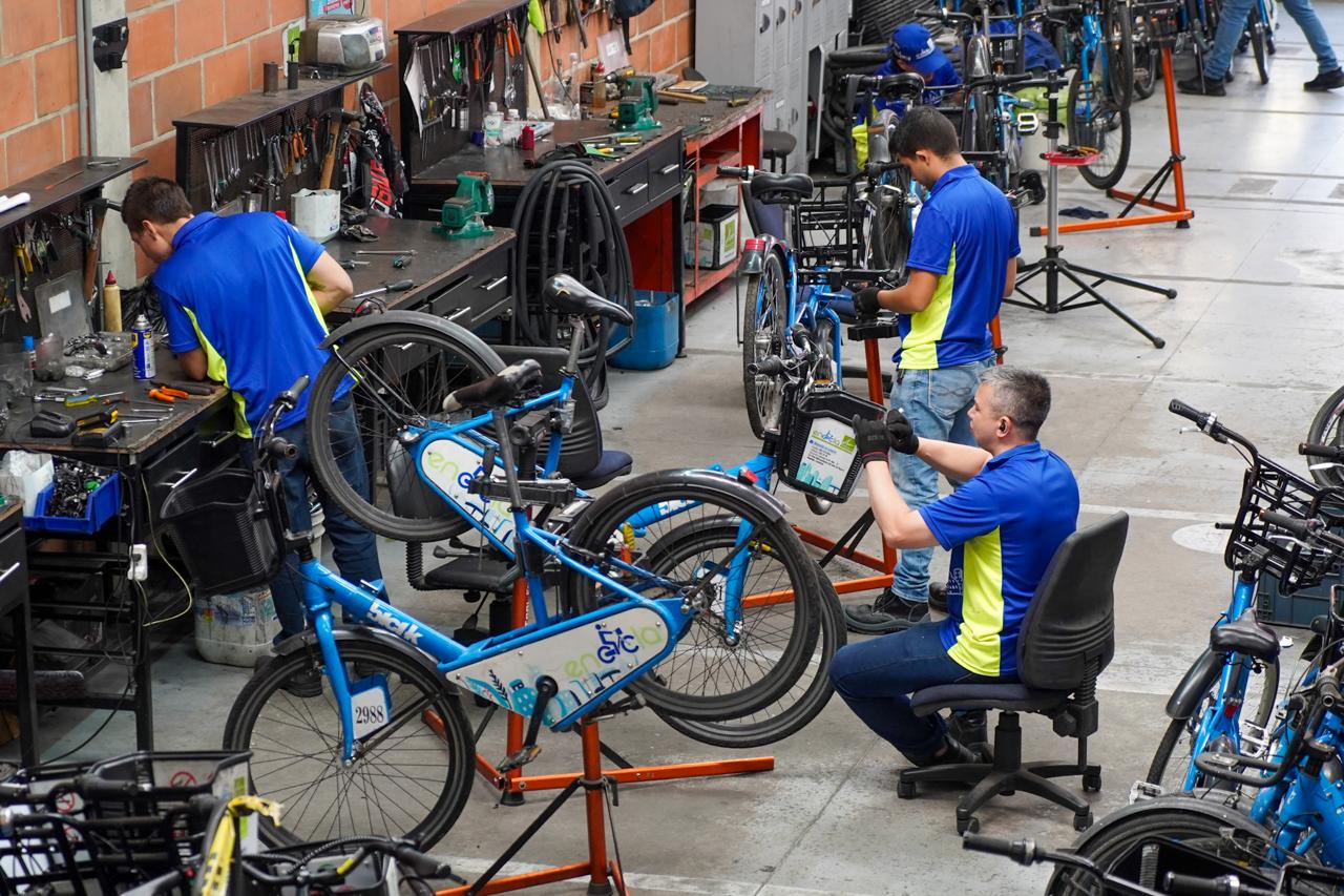 ¡Pedaleando Juntos para recuperar EnCicla!